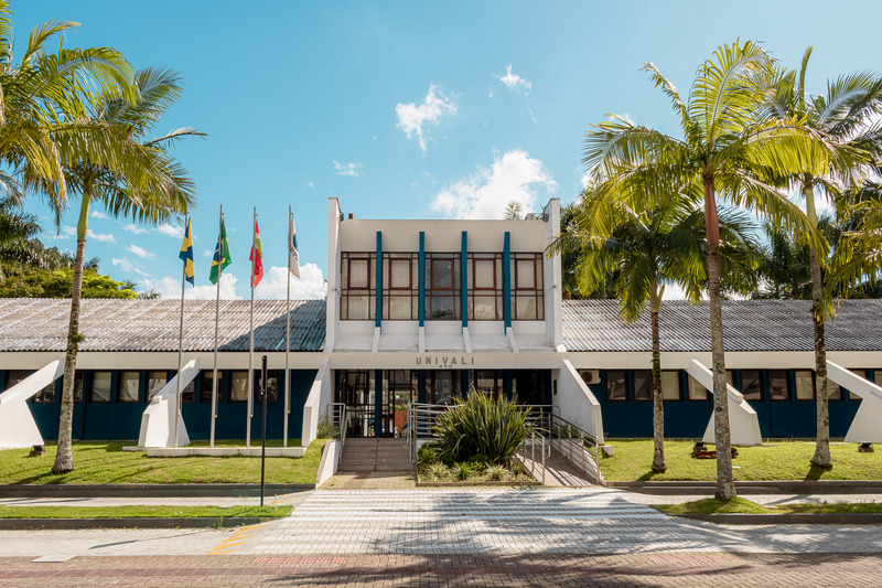 Univali conquista nota máxima (5) no Ministério da Educação - Univali